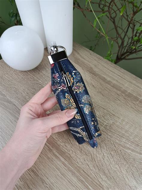 Ключница кожаная женская синяя — цена 299 грн в каталоге Ключницы Купить аксессуары по доступной