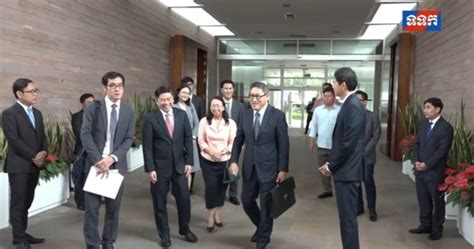 វីដេអូ ៖ ឯកឧត្តម ឧបនាយករដ្ឋមន្ត្រី សុខ ចិន្តាសោភា អញ្ជើញទៅ