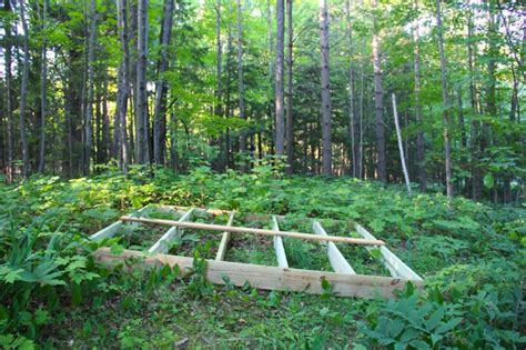 DIY Tree House Inspiration Bright Green Door
