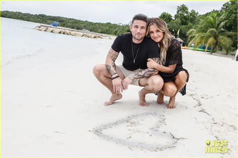 Country Music Stars Michael Ray And Carly Pearce Hit The Beach During