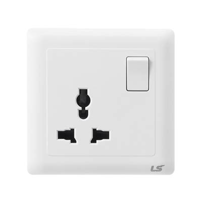 A Universal Switched Socket Sun Power