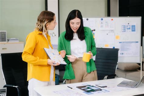 Explore Dynamic Ux Ui Designs With Wireframes Prototyping Teamwork