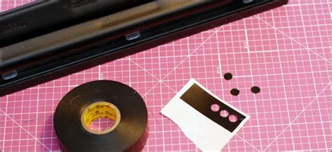 How To Dim The Blinding Glare Of Your Gadgets LED Lights