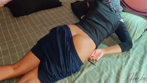 Malaysian Hijab Girl Gets Lovely Sex From Neighbor XHamster