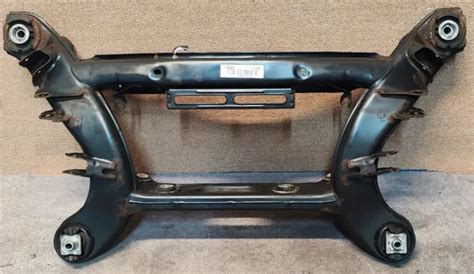 Mercedes C E Class W204 W212 Rear Suspension Subframe Axle Crossmember £220 00 Picclick Uk