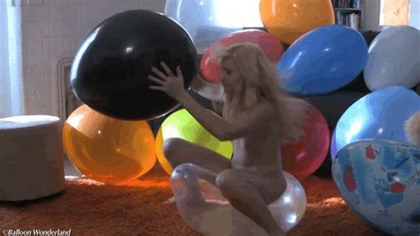 Odette S Big Balloons Sit Popping Balloon Wonderland Clips Sale