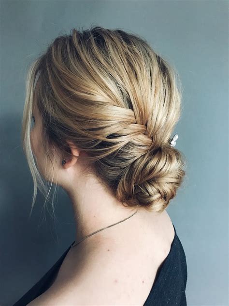 Прическа с плетением Прически Идеи для волос Простые прически