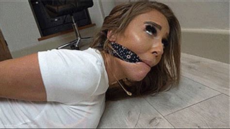 E Reed In Duped Gagged And Robbed Stupidly Hot Falsely Arrested Housewife Gets All