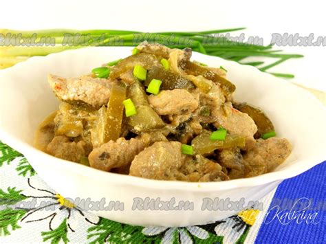 Бефстроганов из свинины с грибами и сливками 9 фото в рецепте