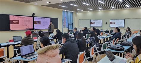 玉溪师范学院开展2023年省级一流本科课程申报答辩评审会 玉溪师范学院