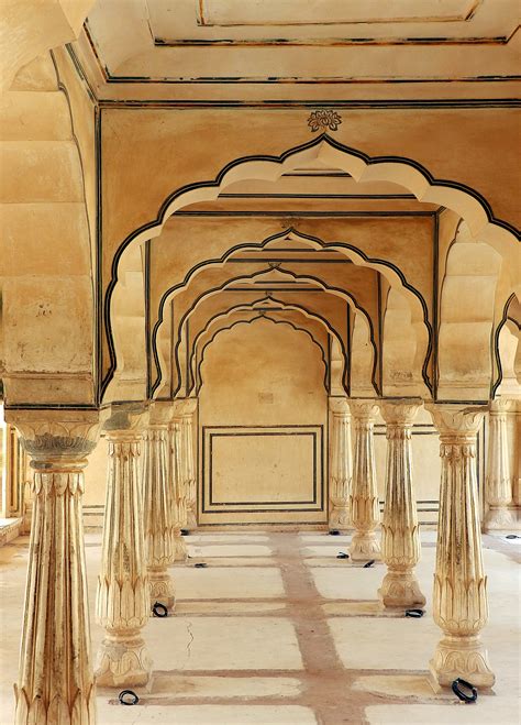 รูปภาพ สถาปัตยกรรม เนื้อไม้ อาคาร โค้ง คอลัมน์ โบสถ์ เฟอร์นิเจอร์ แสง สถานที่สักการะ