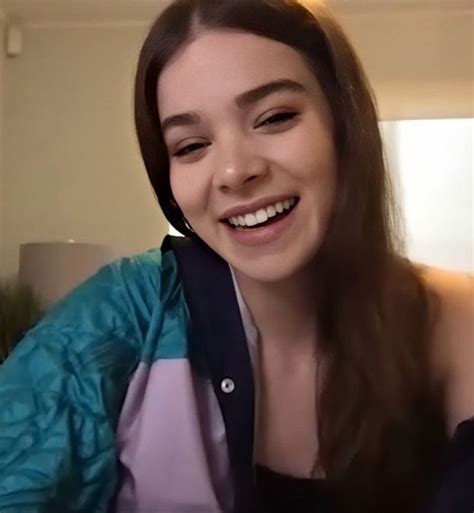 Hailee Steinfeld Smile 💞 Hailee Steinfeld Girl Crushes Kate Bishop