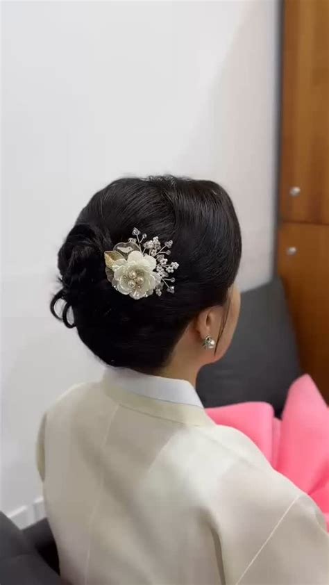 우노플로 웨딩 Unoflorwedding • Instagram Photos And Videos