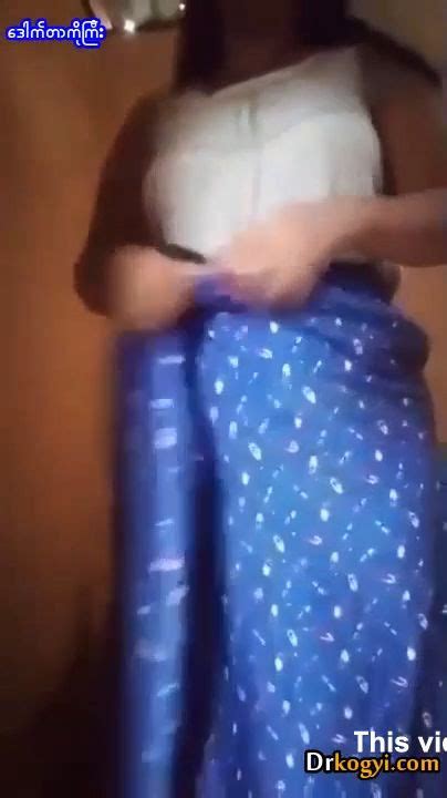 အကိတ်မမအန်တီကြီးပြတာလေး Myanmar Sex Story