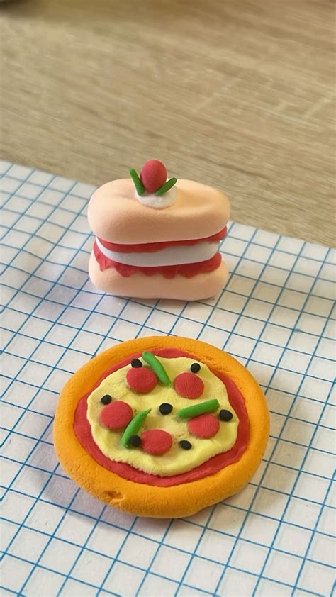 Еда из воздушного пластилина в 2025 г Самодельный пластилин Поделки Радужные поделки