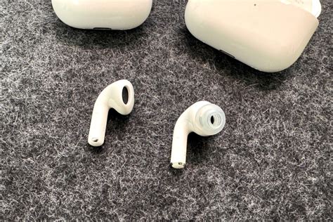 Airpods 4とairpods Proの違いを比較！おすすめはどっち？ Mitsu Blog