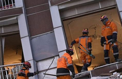 Эрэн хайх аврах ажиллагаа үргэлжилж байна E Mn