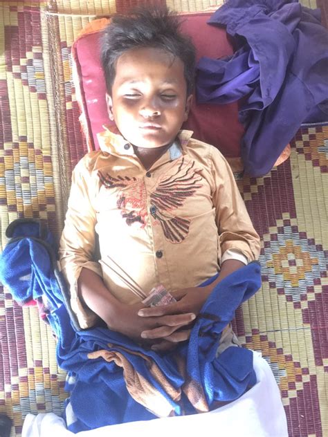 ក្មេងប្រុសអាយុ ១១ឆ្នាំម្នាក់ជិះម៉ូតូធ្លាក់ក្រឡុកដួលបោកបាក់កស្លាប់នៅកន្លែង នគរដ្រេហ្គន