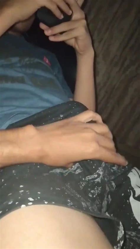 Letting His Friend Touch Him Thisvid Com