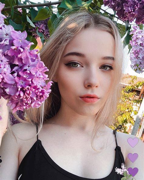 Why So Pretty Scrolller