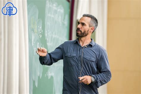 津云：南开大学陈省身数学研究所讲席教授joshua Zahl首讲“三维挂谷猜想” 媒体南开 南开大学