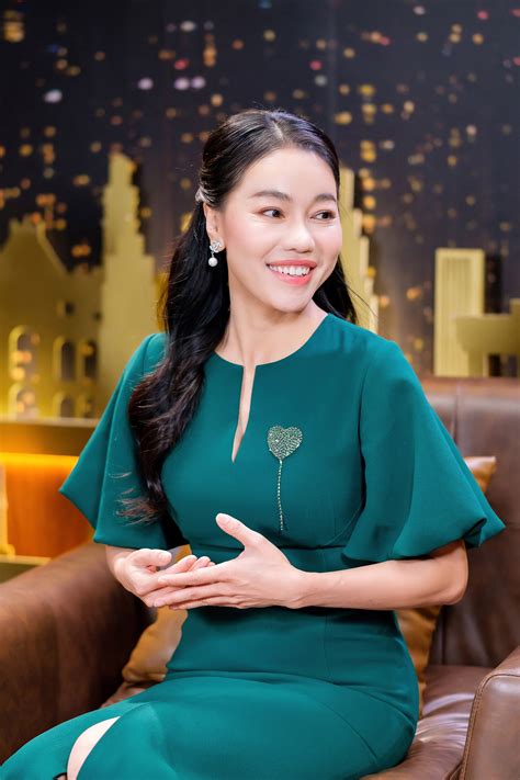 Bà trùm hoa hậu Phạm Kim Dung Vẫn chờ một đám cưới từ Hoàng Nhật Nam