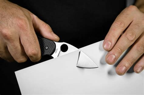 11 Blade Sharpness Testing Techniques To Check Knifes Cutting Edge