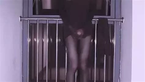 中国人妖在公共场合射精 06 Xhamster