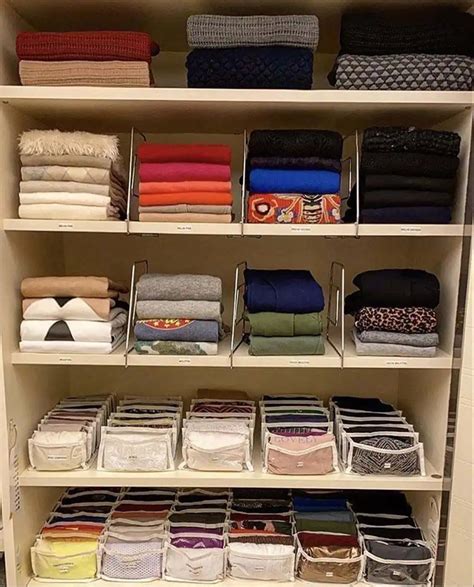 چیدمان کمد دیواری دخترانه با ترفند های نظم دهی پینترستی