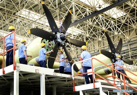 Хятад дэлхийн хамгийн том усны нисэх онгоц танилцууллаа