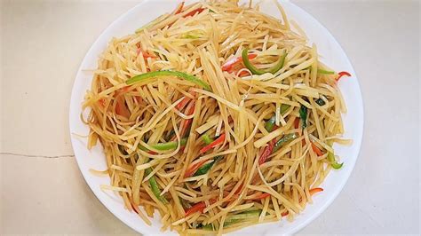 家常土豆丝教你如何在家炒土豆丝不粘锅不碎非常的爽脆鲜美 哔哩哔哩