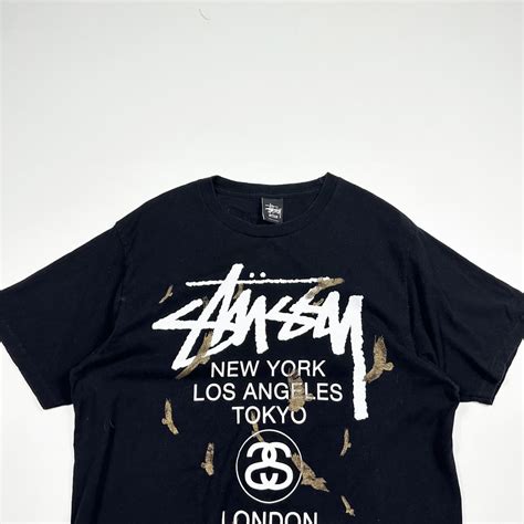 스투시 월드투어 디테일 프린팅 반팔티 M 후루츠패밀리