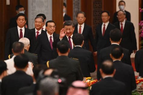 တရုတ်သမ္မတ ရှီကျင့်ဖျင် သမ္မတအဖြစ် တတိအကြိမ်မြောက်ထပ်မံရွေးချယ်ခံရဖွယ်ရှိနေဟု သတင်းများထွက်ပေါ်