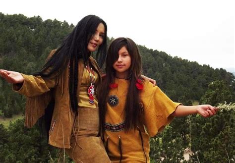 Junal Gerlach Top Native Modelactress With Her Daughter Ina Kings