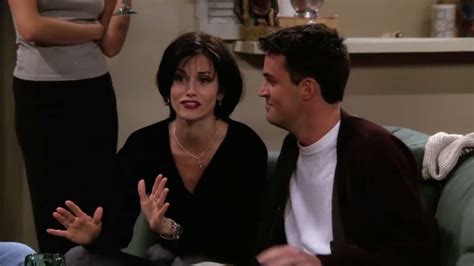 Pin By Margaret Willis On Monica And Chandler Monica And Chandler Movie Scenes Best Tv Shows