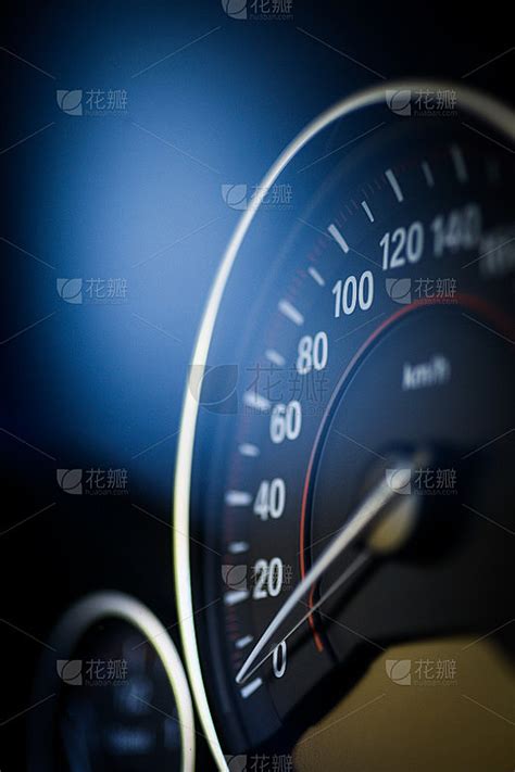 汽车速度表的细节
