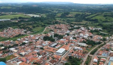 Prefeitura De Santana Da Vargem Mg Retifica Concurso Público Com 105