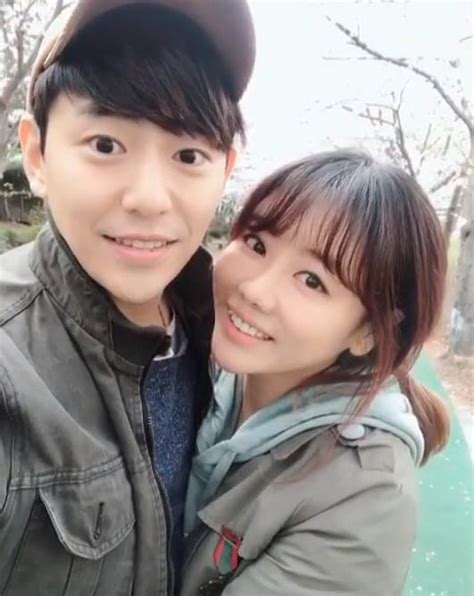9살차 연상연하 커플 ‘베니♥안용준 “파격적인 나이차 아냐” Imobiletimes