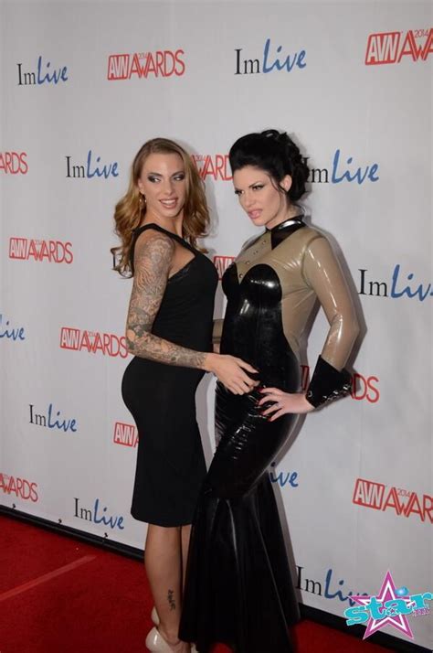 Andy San Dimas At The 2014 Avn Awards In Her Custom Syren Gown Beautiful Gorgeous San Dimas