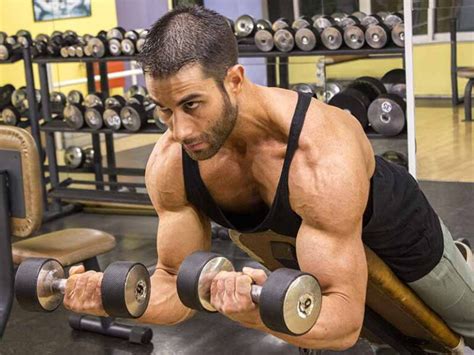 How To Do Spider Curls Form Tips And Arm Workout Old School Labs