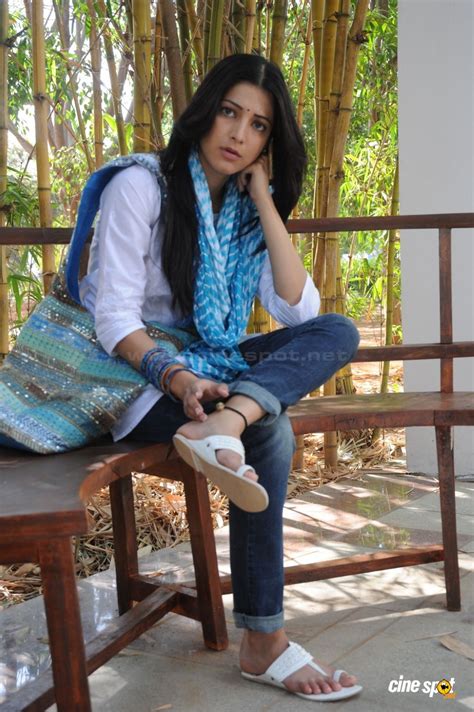 Shruti K Haasans Feet