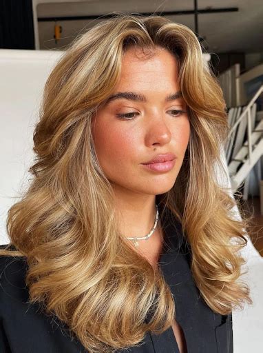 7 Tiktok Hair Trends To Show Your Hairstylist Right Now