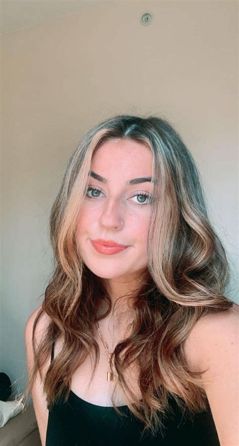 20 Mini Friday Selfie Scrolller