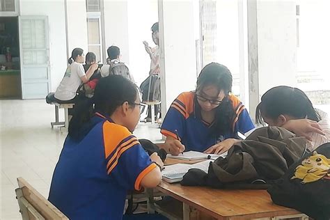 Tin tức giáo dục h Thông tin chính thức của Bộ GDĐT về quy định sinh viên bán dâm lần thứ