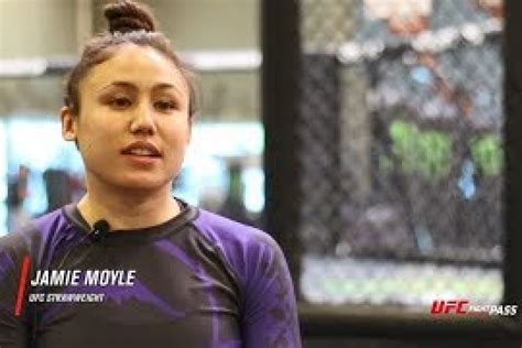 Report Jamie Moyle Faces Emily Whitmire At Ufc 226 Fightful News