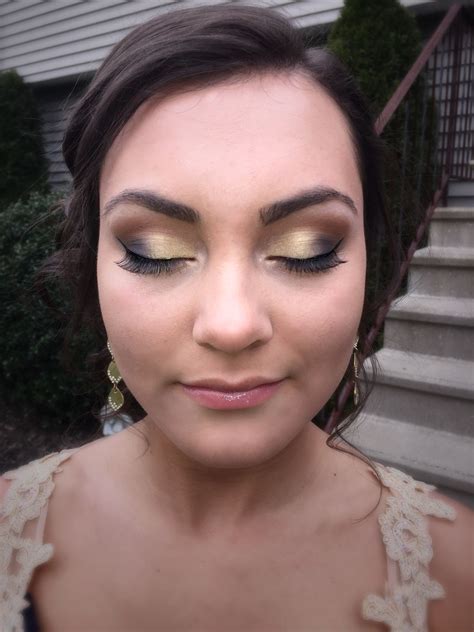 Navy Blue Makeup