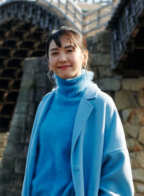 スペシャルインタビュー｜新垣結衣｜ 月刊旅色 2021年2月号 新垣結衣 ファッション Guファッション 新垣 結衣