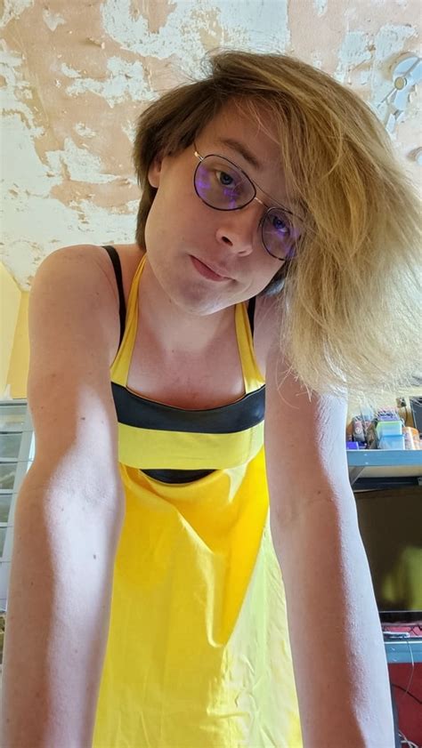 50s Style Yellow Dress Porn Pictures Xxx Photos Sex Images 4038130 Pictoa