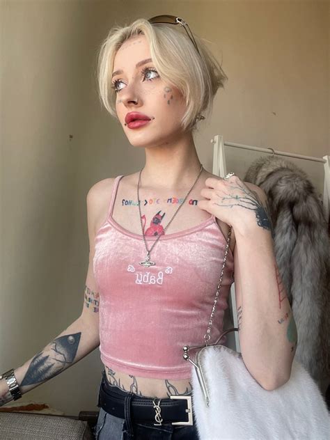 Today Is My First Day Of Work R Sfwnextdoorgirls