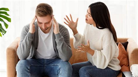 Low Key Signs You Re Arguing With An Irrational Person Who Can T Be Reasoned With Yourtango